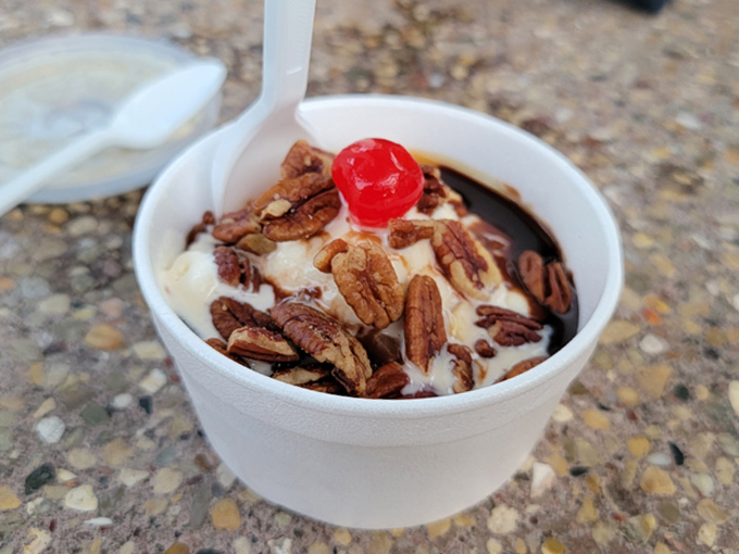 ardy & ed's drive in 5