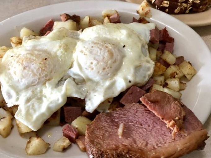 aunt betty's restaurant 8