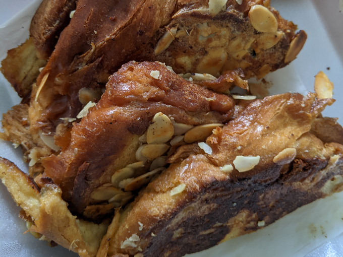 bagel cove restaurant & deli 4