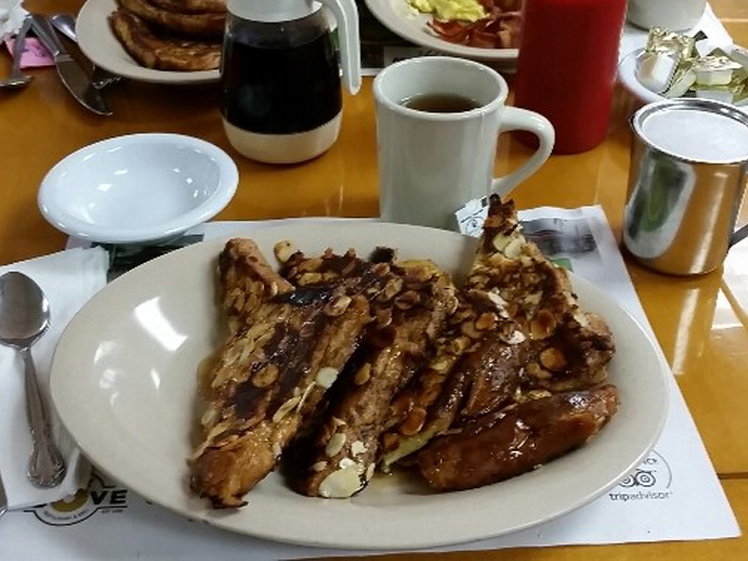 bagel cove restaurant & deli 6