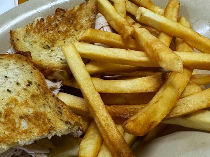 bagel cove restaurant & deli 6