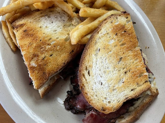 bagel cove restaurant & deli 7