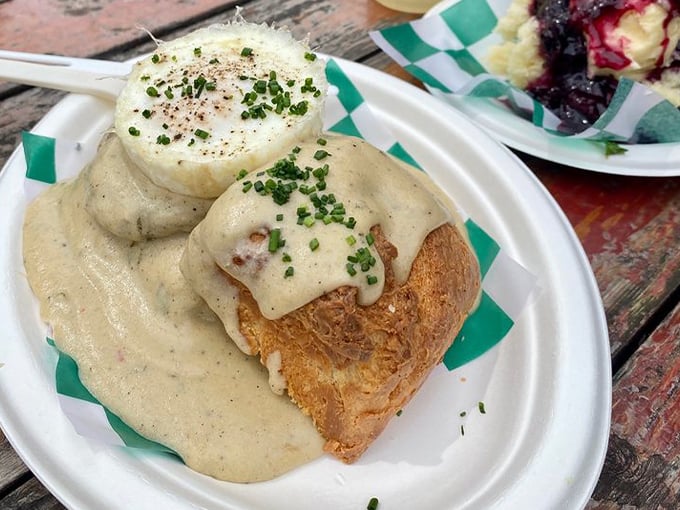 bang bang pie and biscuits 4