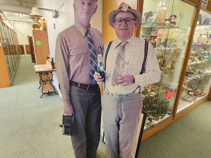 bay city antiques center 7