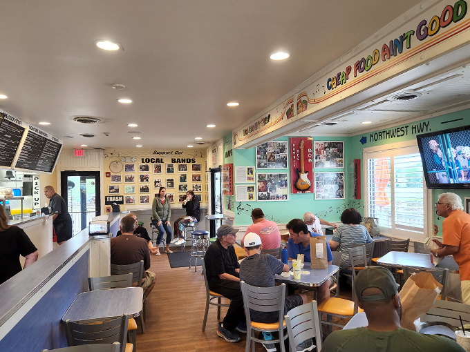 big ange&rsquo;s eatery 8