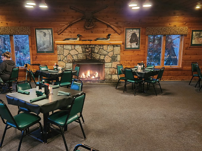 boone's long lake inn 8