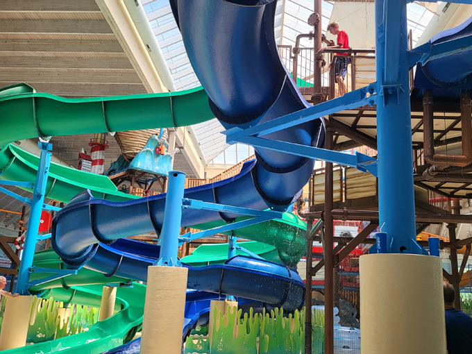 breaker bay waterpark 2