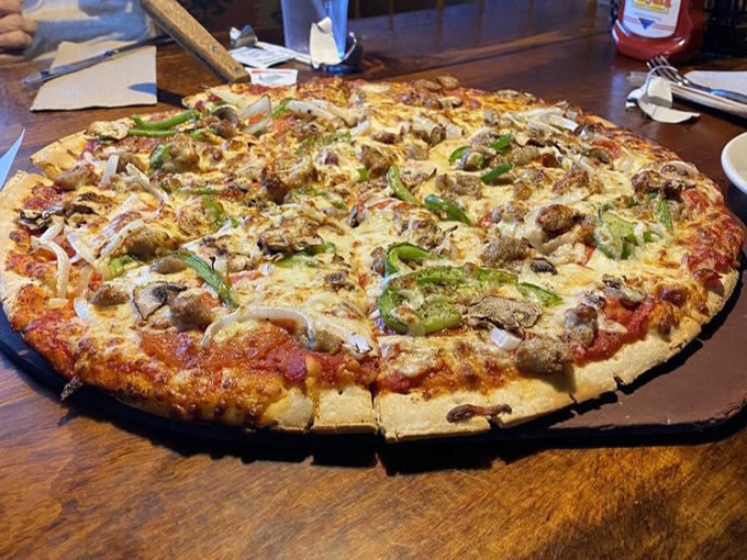 buffalo phil's pizza & grille 8