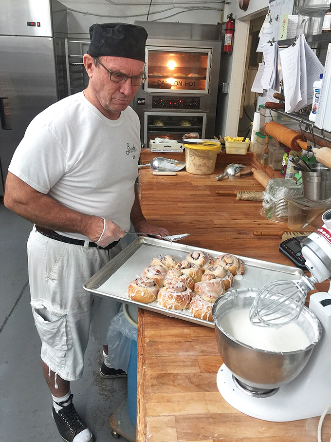 bunde's bakery cafe 3