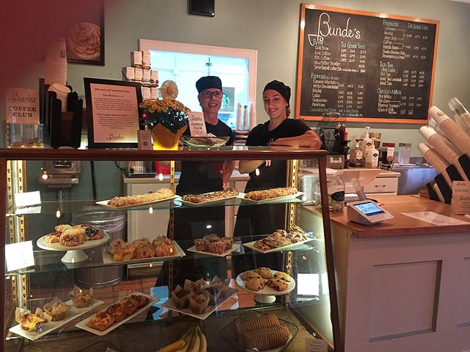 bunde's bakery cafe 9