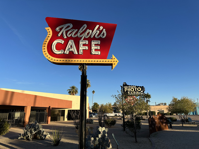 casa grande neon sign park 7