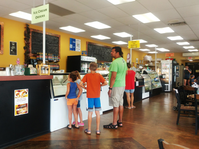 cheesecake heaven cafe & bakery 9