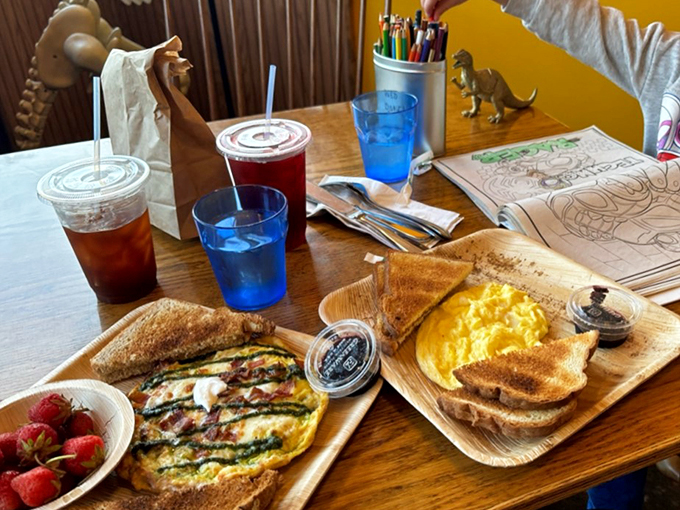 coco artisan bakery & good eats 4