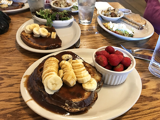 coco artisan bakery & good eats 6