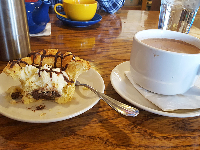 coco artisan bakery & good eats 8