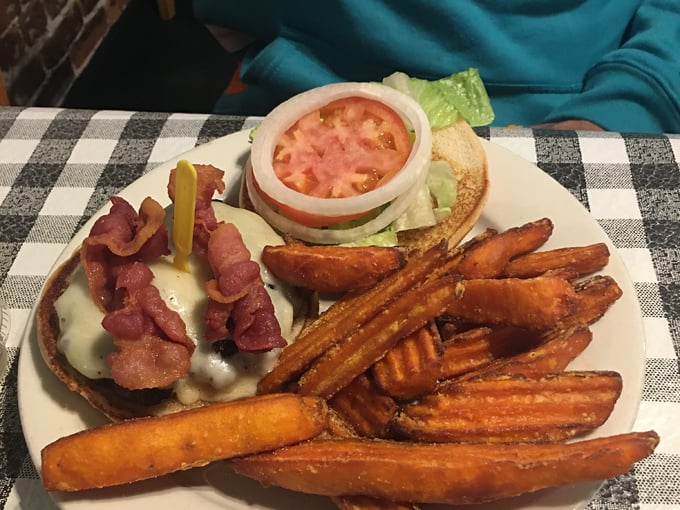 conestogas restaurant 5