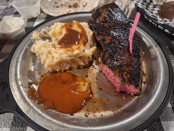 conestogas restaurant 6