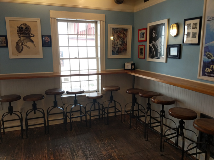 cousteau's waffle and milkshake bar 8