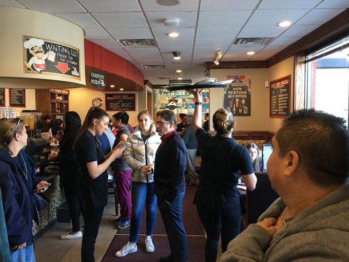 cozy corner restaurant and pancake house 9