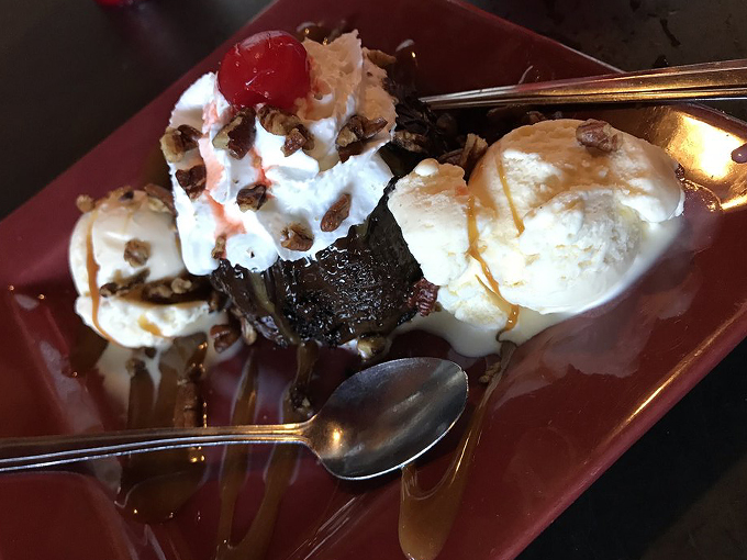 crazy horse steak house 7