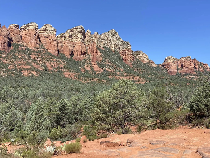 devils kitchen sinkhole 8