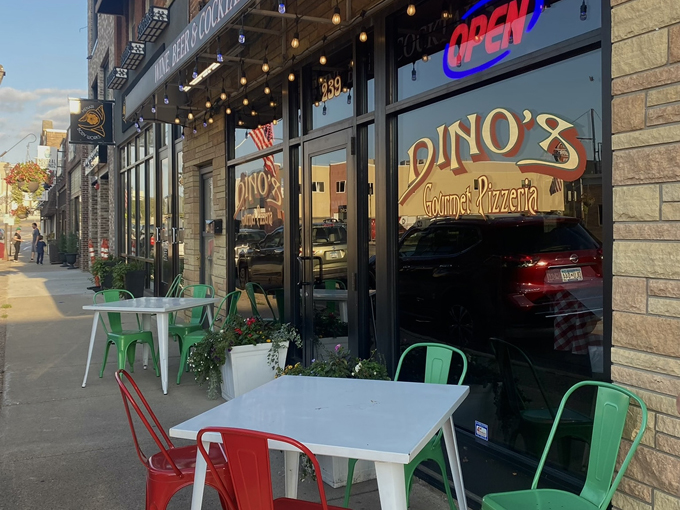 dino's pizzeria 1