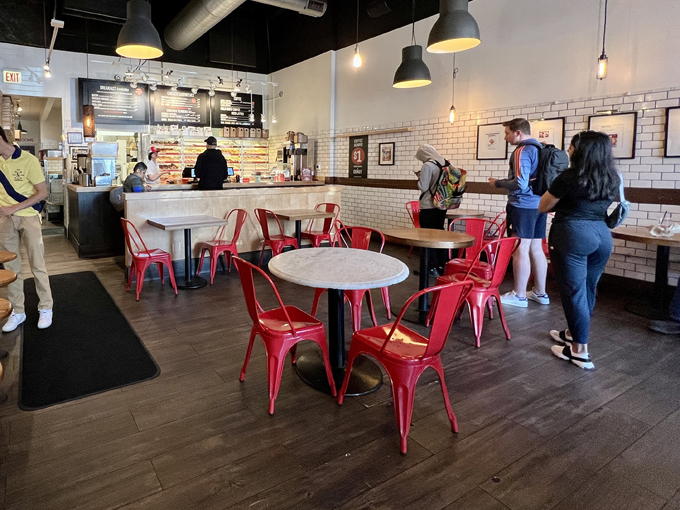 do rite donuts & chicken 8