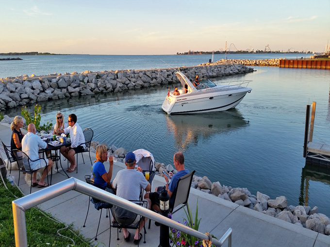 dockside cafe sandusky, oh 2