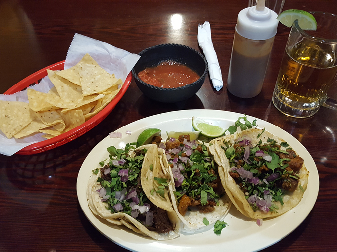 el tapatio ~ authentic mexican restaurant & bar 4