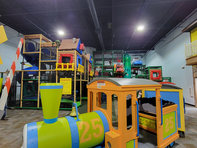 entertrainment junction 5