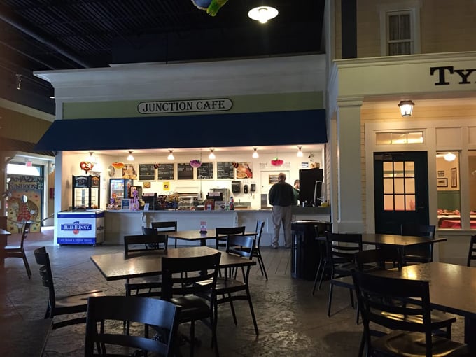 entertrainment junction 6