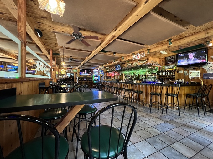 fish tales restaurant 2