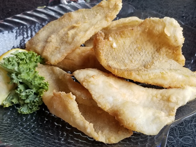 fish tales restaurant 4