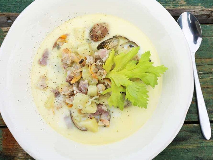 fish tales restaurant 6