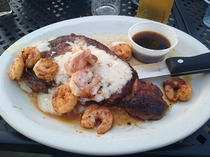 fish tales restaurant 7