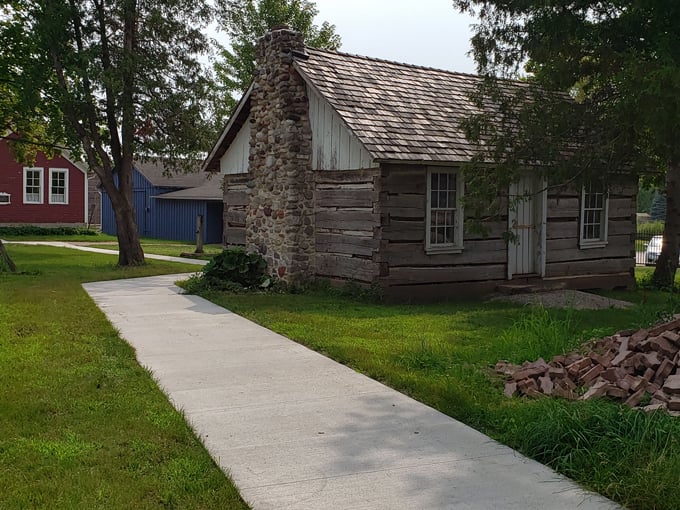 fond du lac county historical society & historic galloway 5