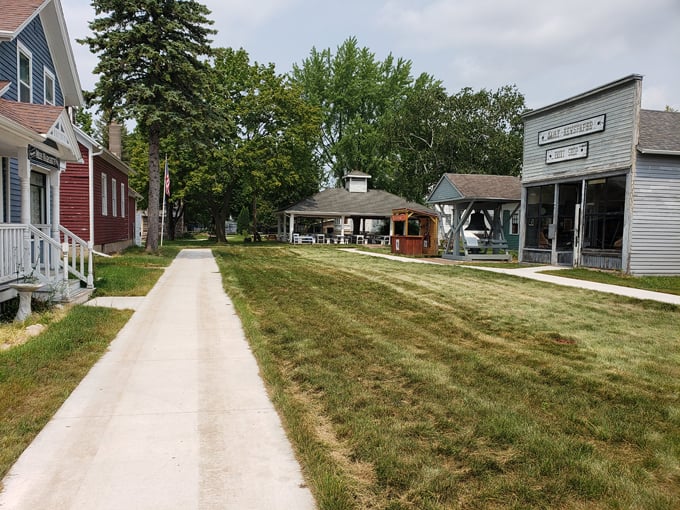 fond du lac county historical society & historic galloway 7