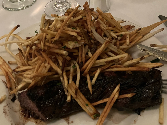 fritz and frites bistro 3