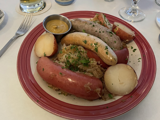 fritz and frites bistro 9