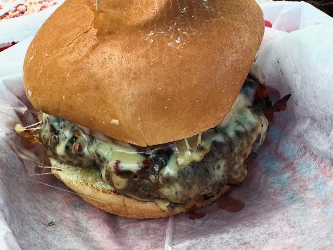 garbo's grill @ hanks! 4