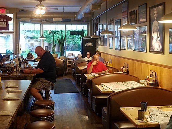 george's beechwold diner 8