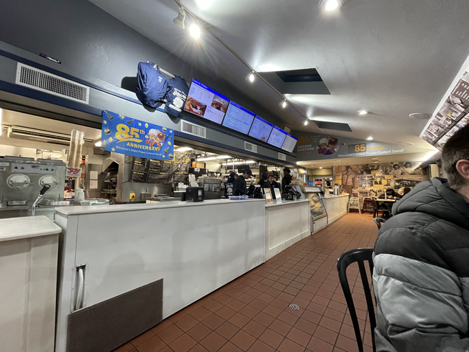 gilles frozen custard 2