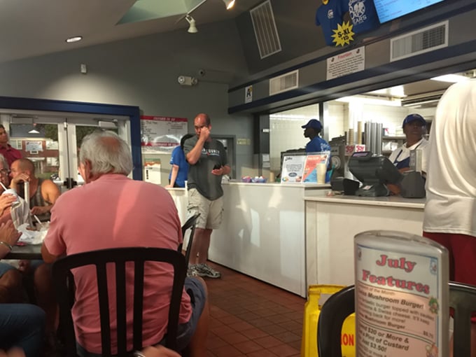 gilles frozen custard 8