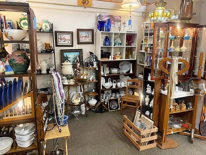 great lakes antiques boutique 6