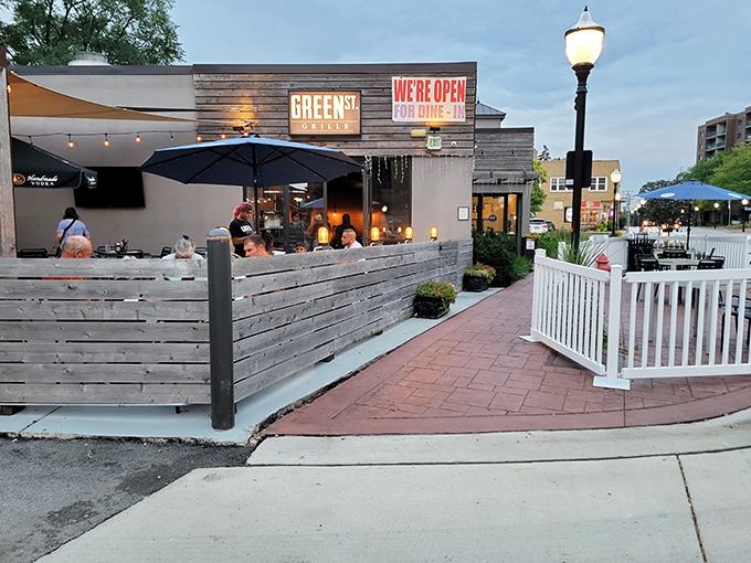 green st. grille 1