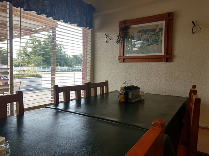 griffis cafe in kenansville, florida 2