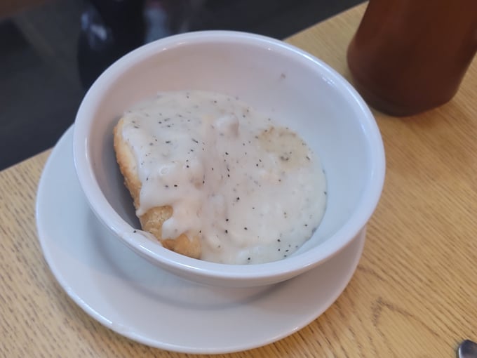 gus's diner one eight five 6