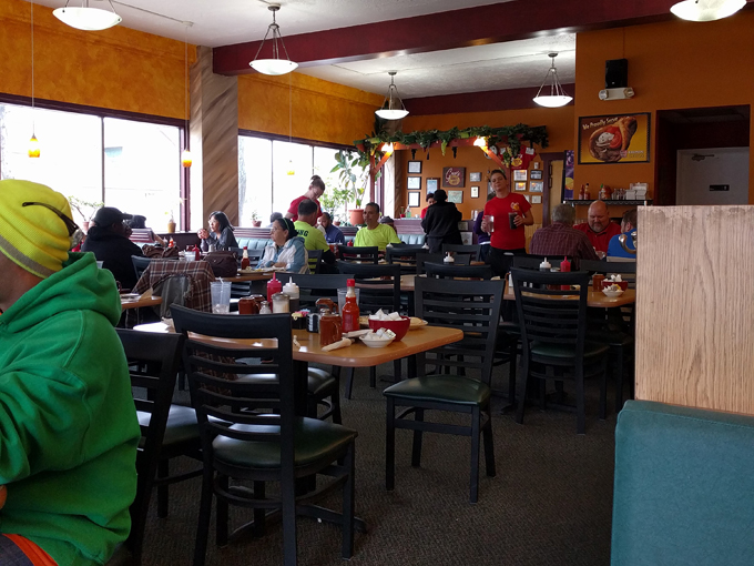 gus's diner one eight five 8