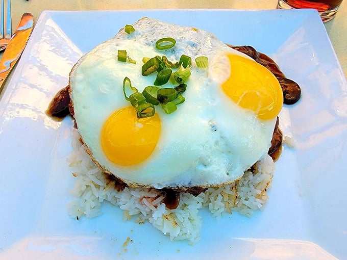 hula's modern tiki uptown 3