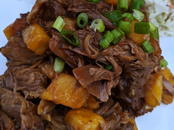 hula's modern tiki uptown 6